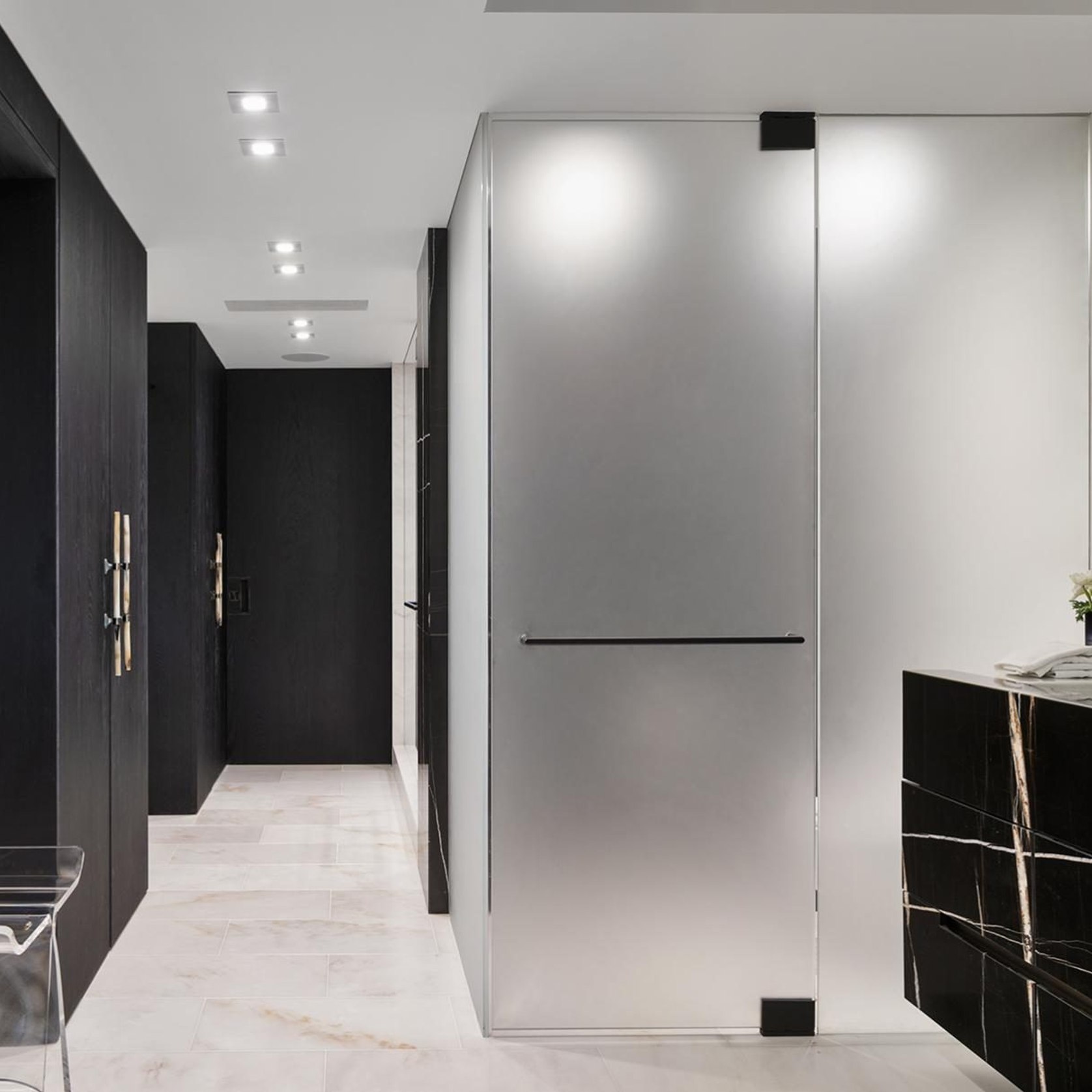 Raven Oak Shinnoki Prefinished Timber Veneer | ArchiPro NZ