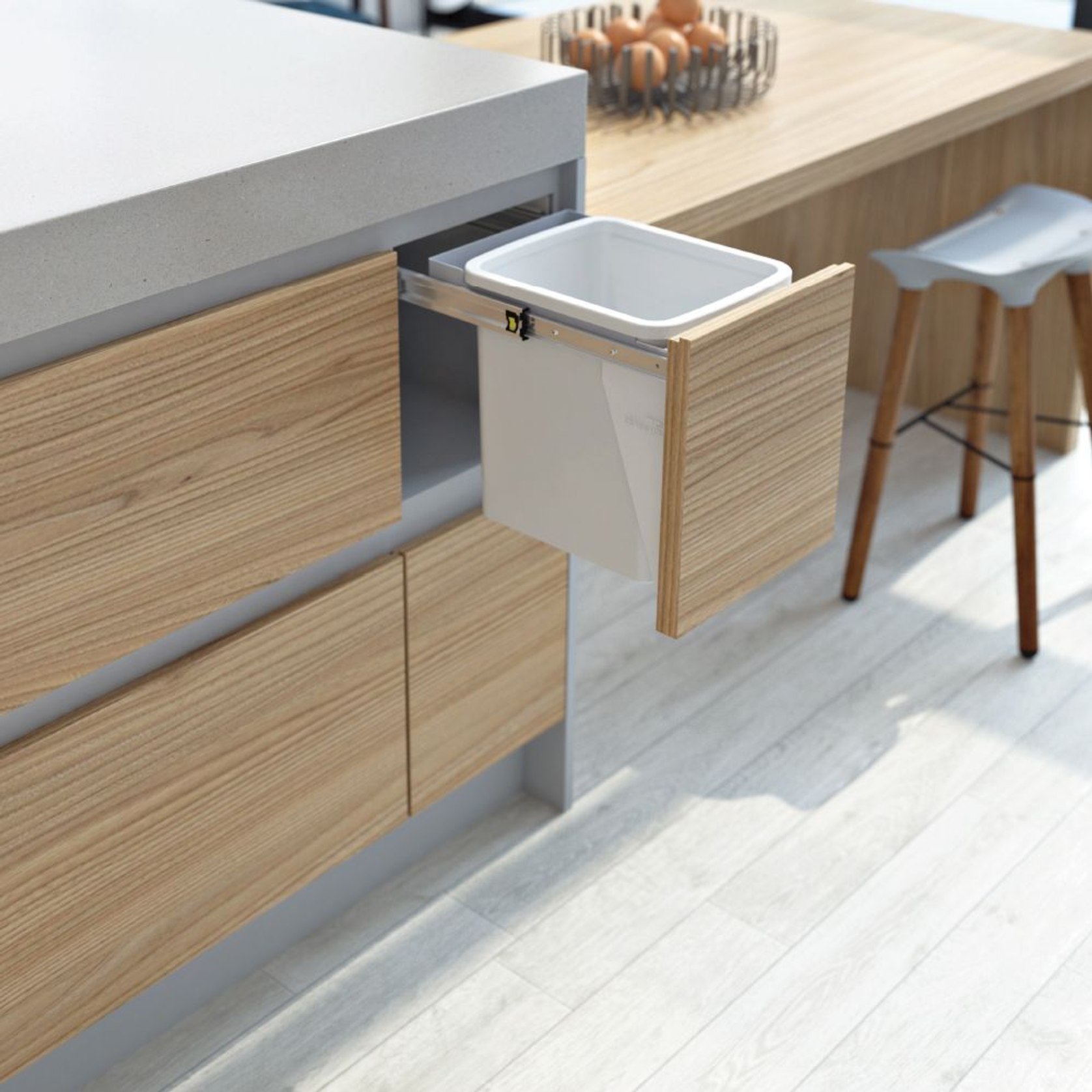 Hideaway Compact Bin 1 x 15L Bucket | Door Pull | ArchiPro NZ