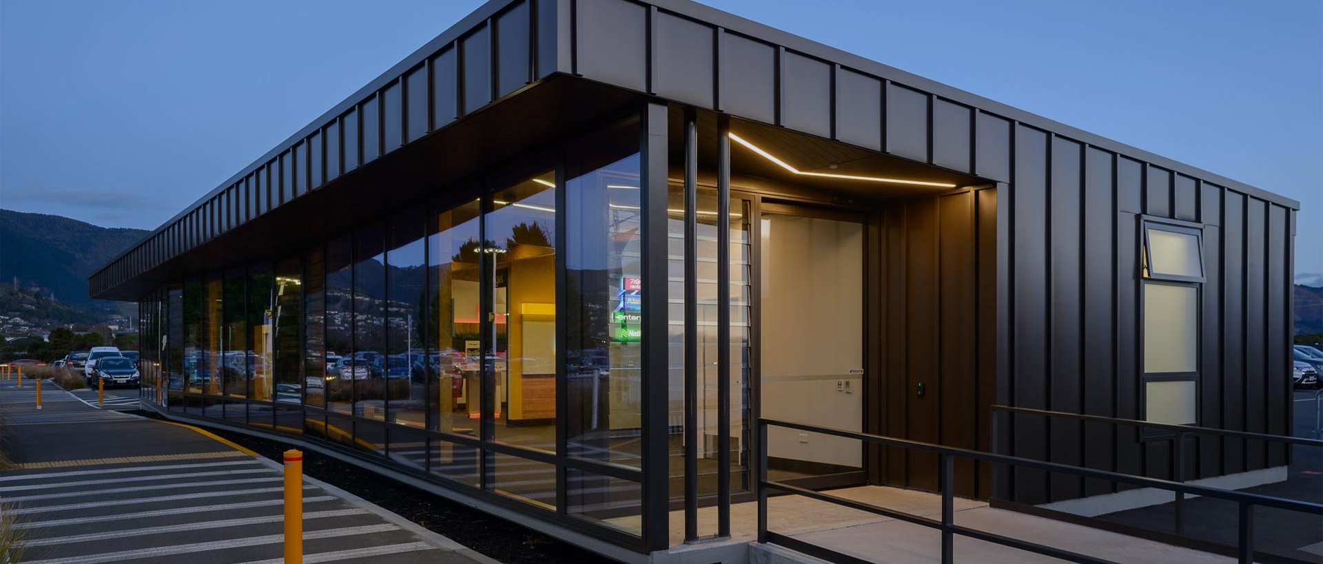 Network | Iconic Cladding