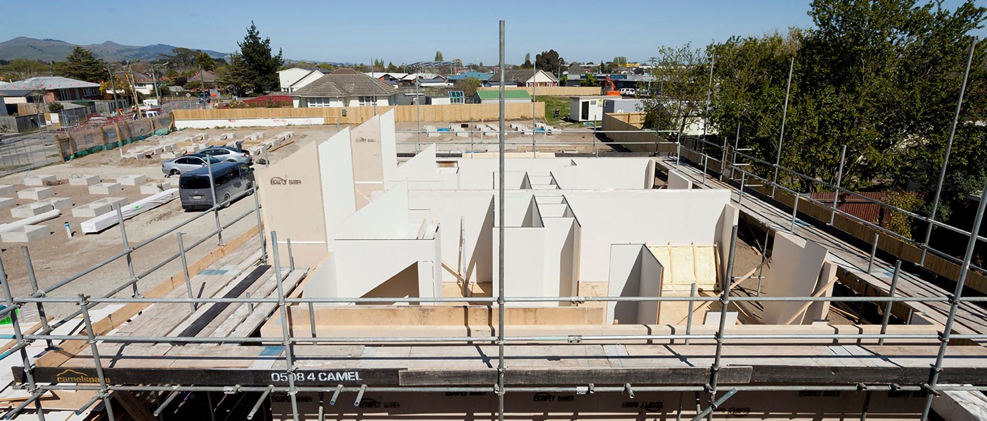 Durapanel IT Wall System gives builders speed, strength, and ...