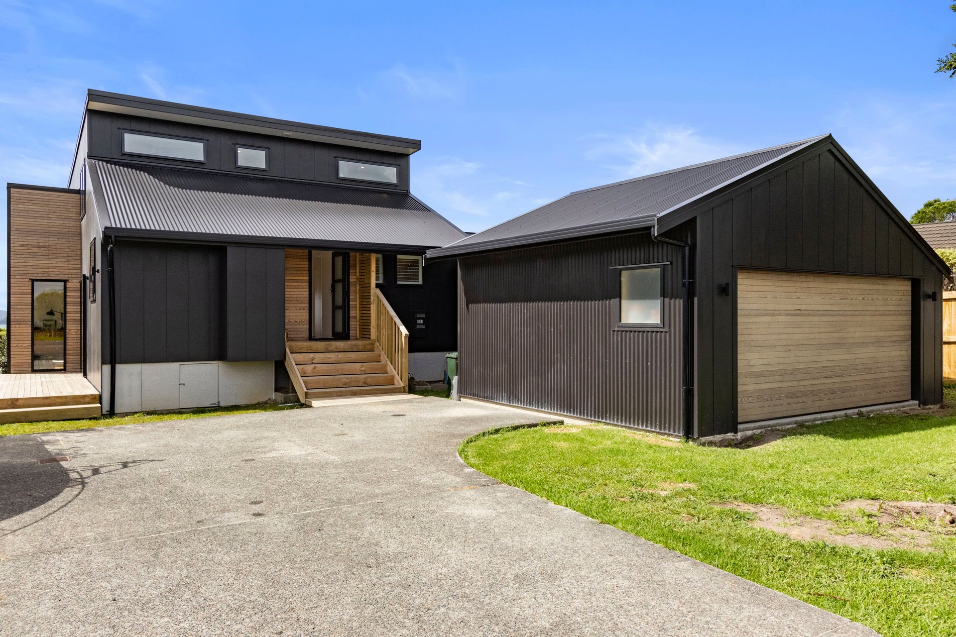 Algies Bay by ABC Ltd | ArchiPro NZ