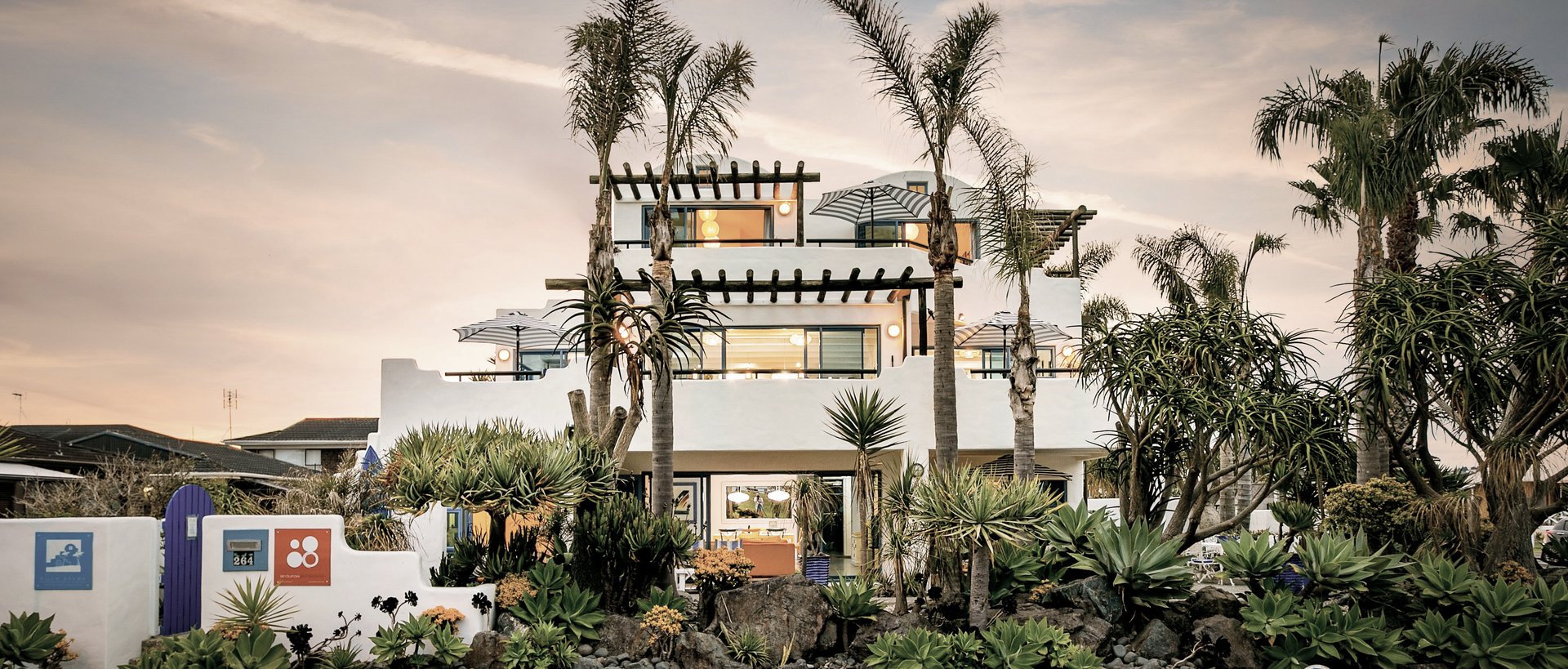 Villa Orewa by Ian Burrow Architects | ArchiPro NZ