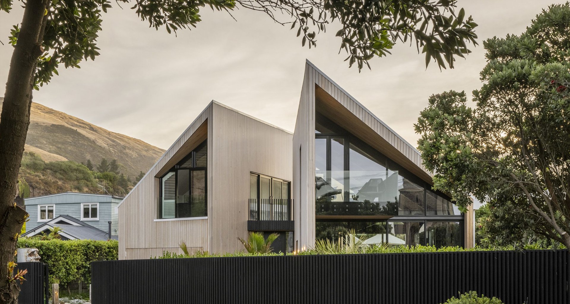 Sumner House by RTA Studio | ArchiPro NZ