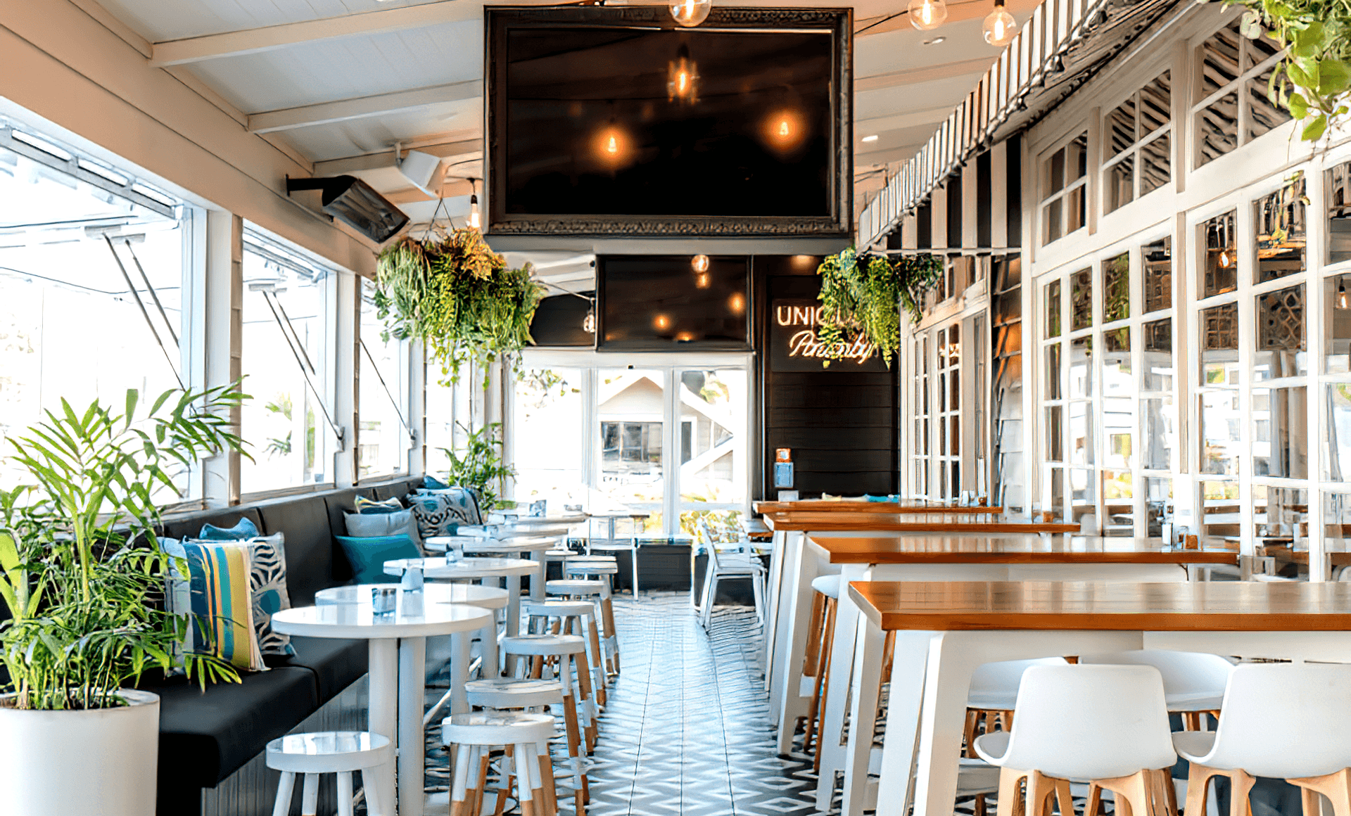 The Cav Verandah by Burning Red Design | ArchiPro NZ