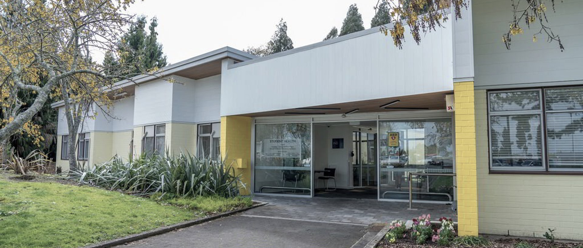 The University of Waikato - CHSS Re- Roofing and Entrance Upgrade Project by Esse Architects ...