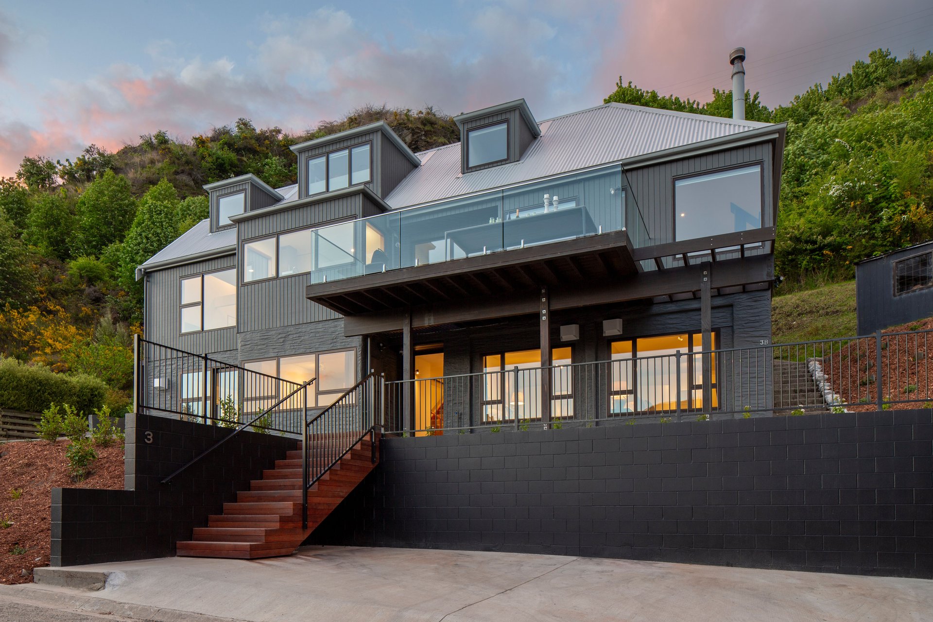 Viscount Lane | Queenstown by Marina Mathews Photography | ArchiPro NZ