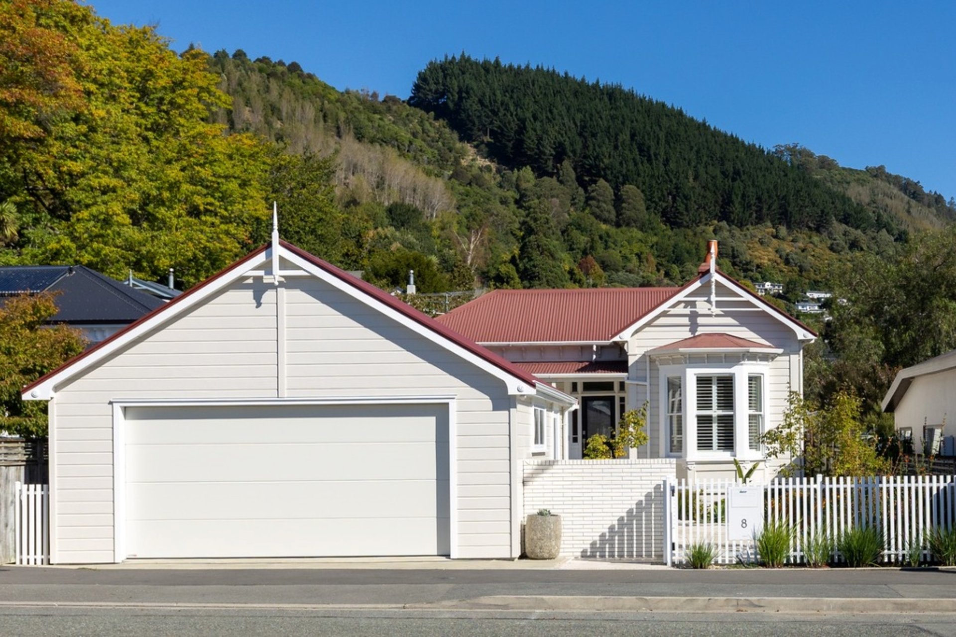 Brougham Street Villa Renovation by Jason Gardiner Builders | ArchiPro NZ