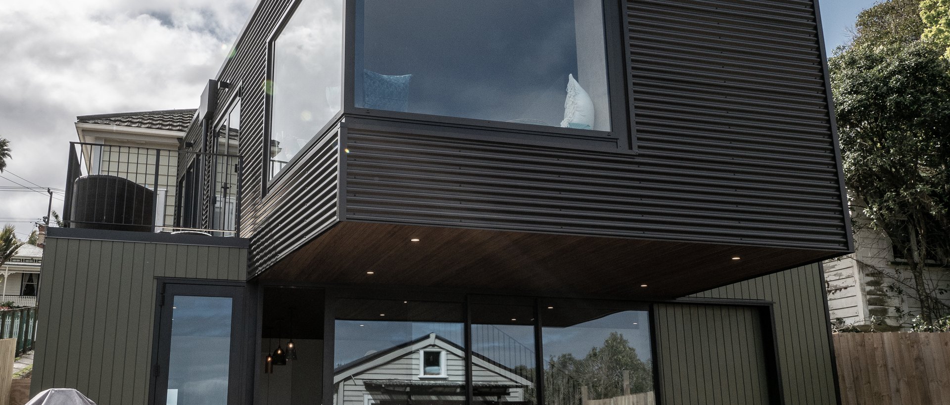 Architectural Update & Extension to a Traditional Villa by Alpha 1 Builders | ArchiPro NZ