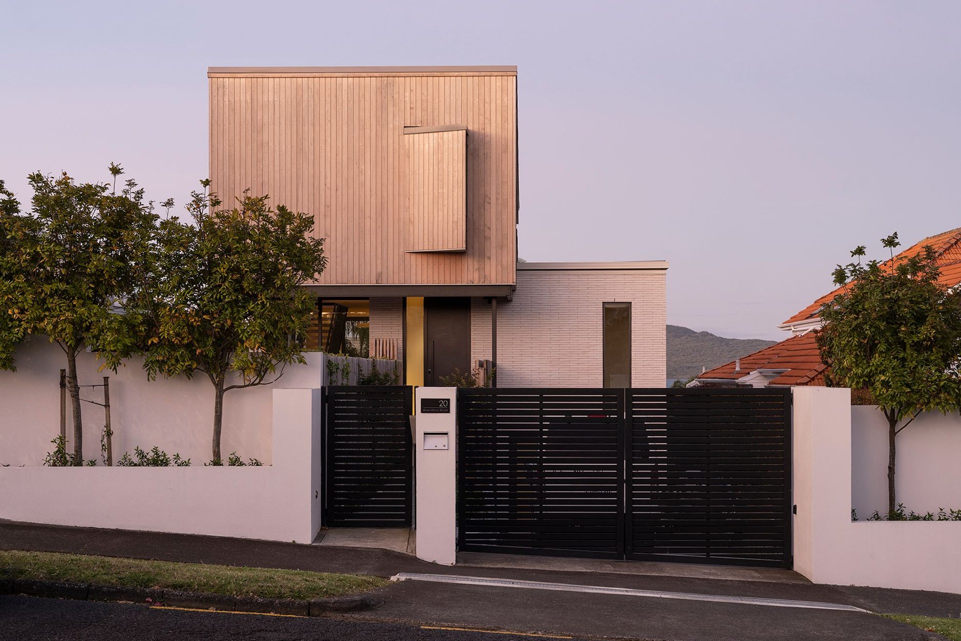 Light Box house by T Plus Architects | ArchiPro NZ