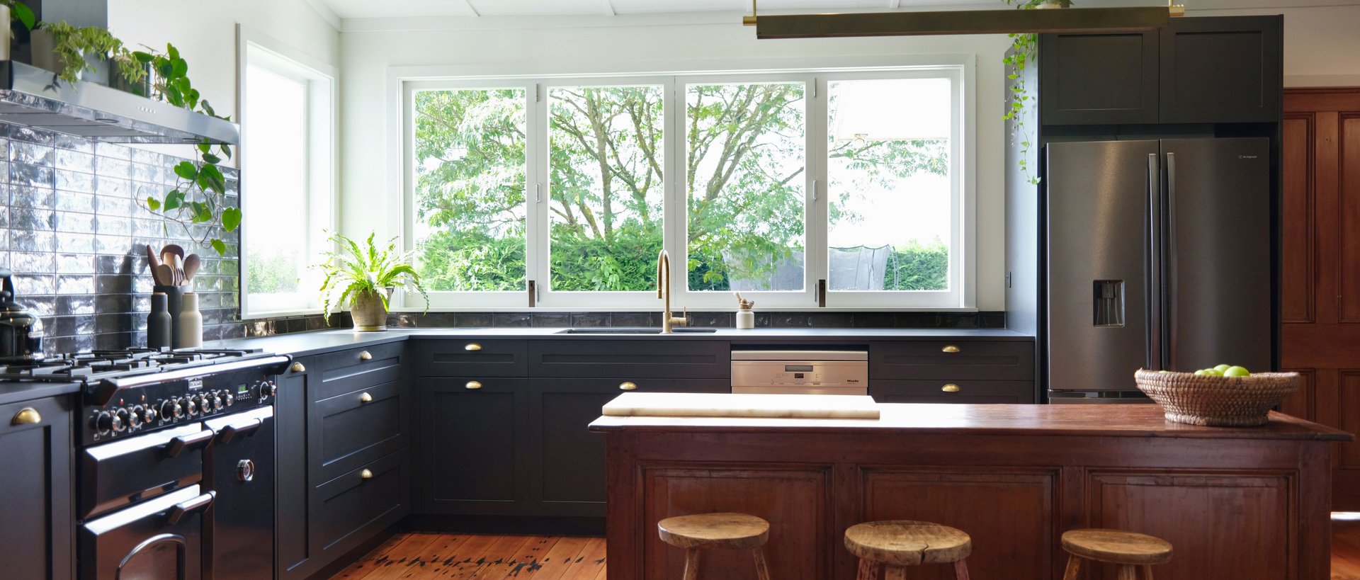Smoke-show of a kitchen by Rabbitte Joinery | ArchiPro NZ