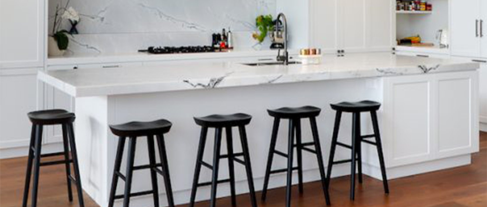 Contemporary Villa by Counties Kitchens | ArchiPro NZ