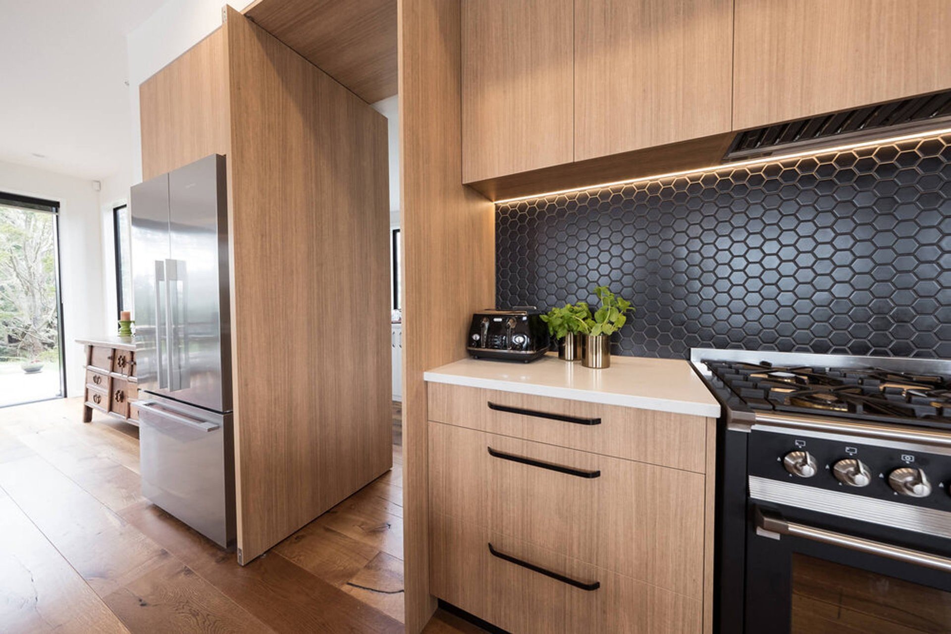 Contemporary Country Home by Bella Kitchens and Cabinetry | ArchiPro NZ