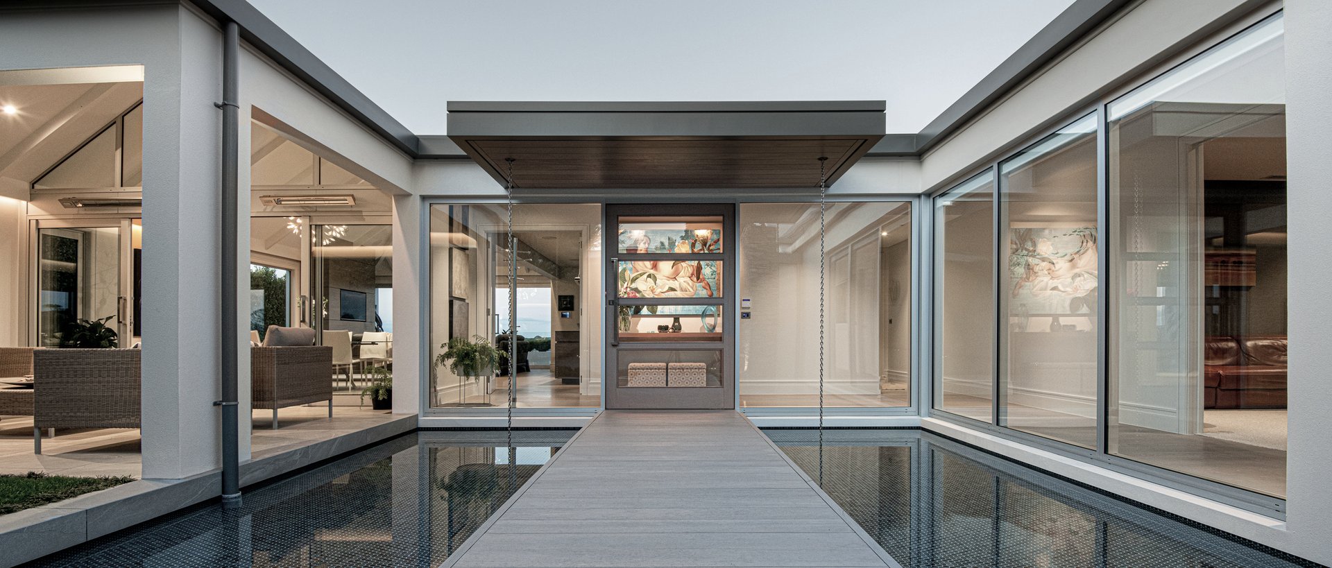 Takapuna 01 by Mike Hollman Photography | ArchiPro NZ