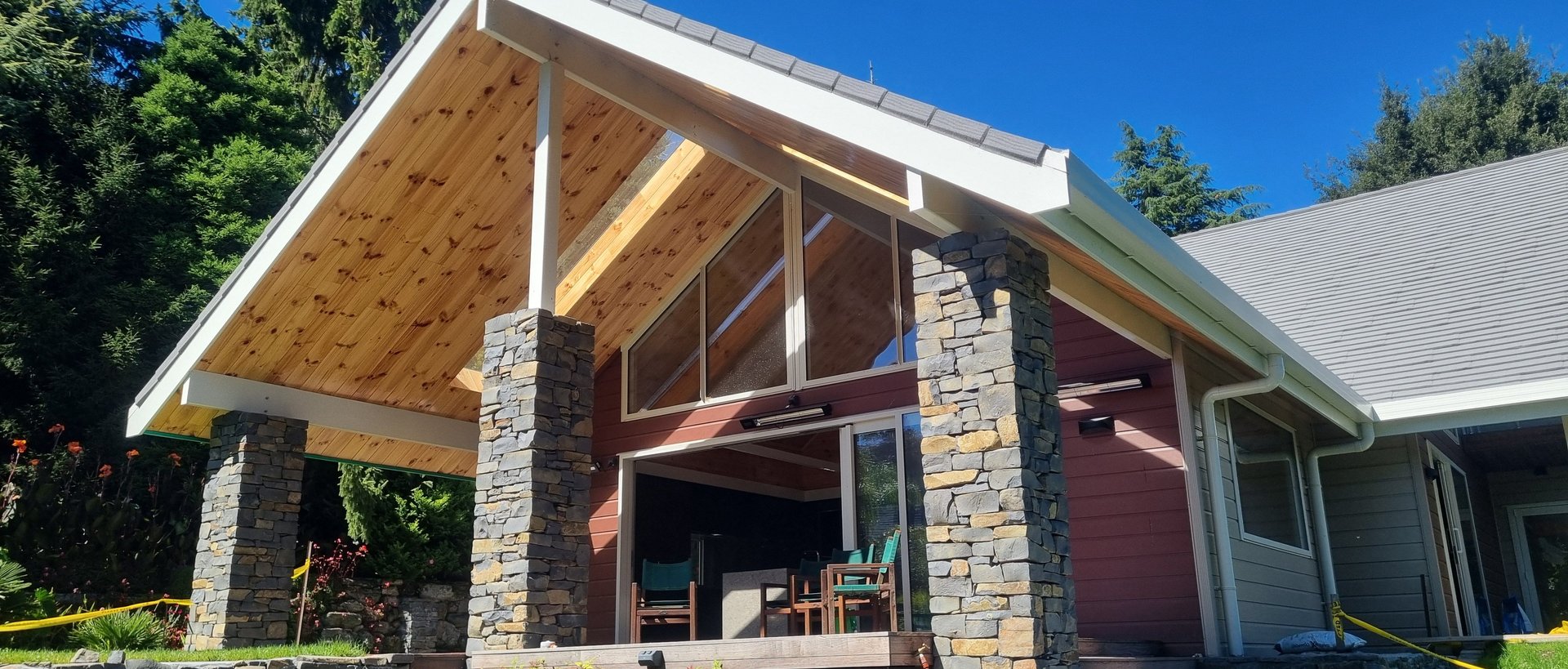 Basalt pillars by Highland Stone | ArchiPro NZ