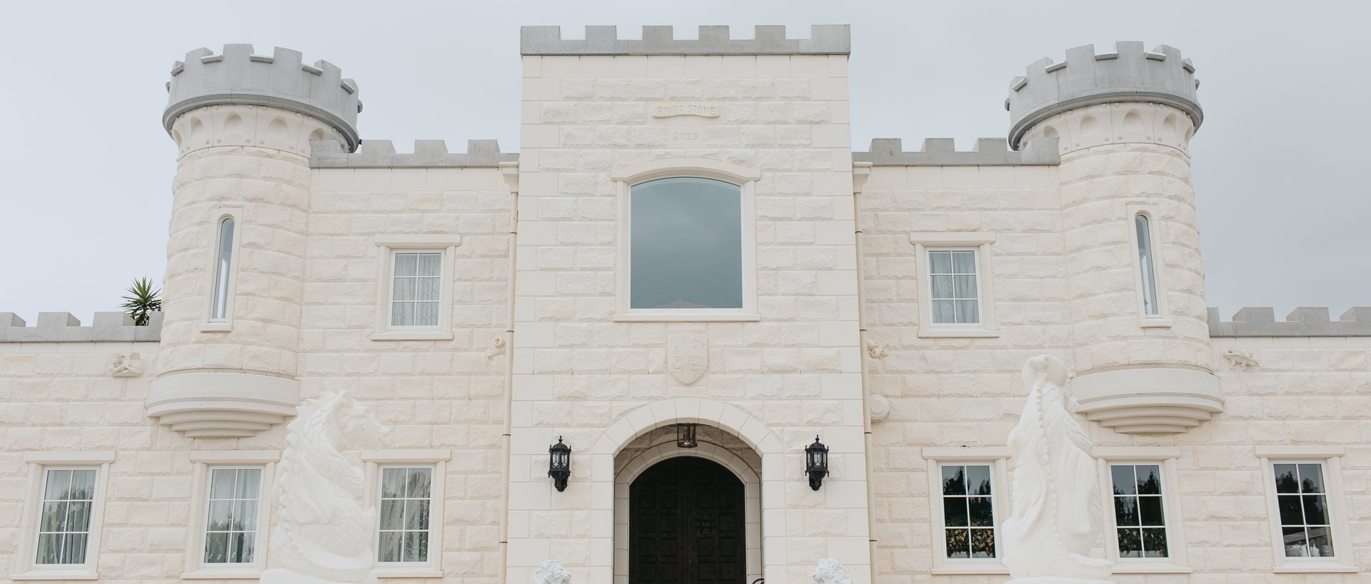 Riverstone Castle by Oamaru Stone (Parkside Quarries) | ArchiPro NZ