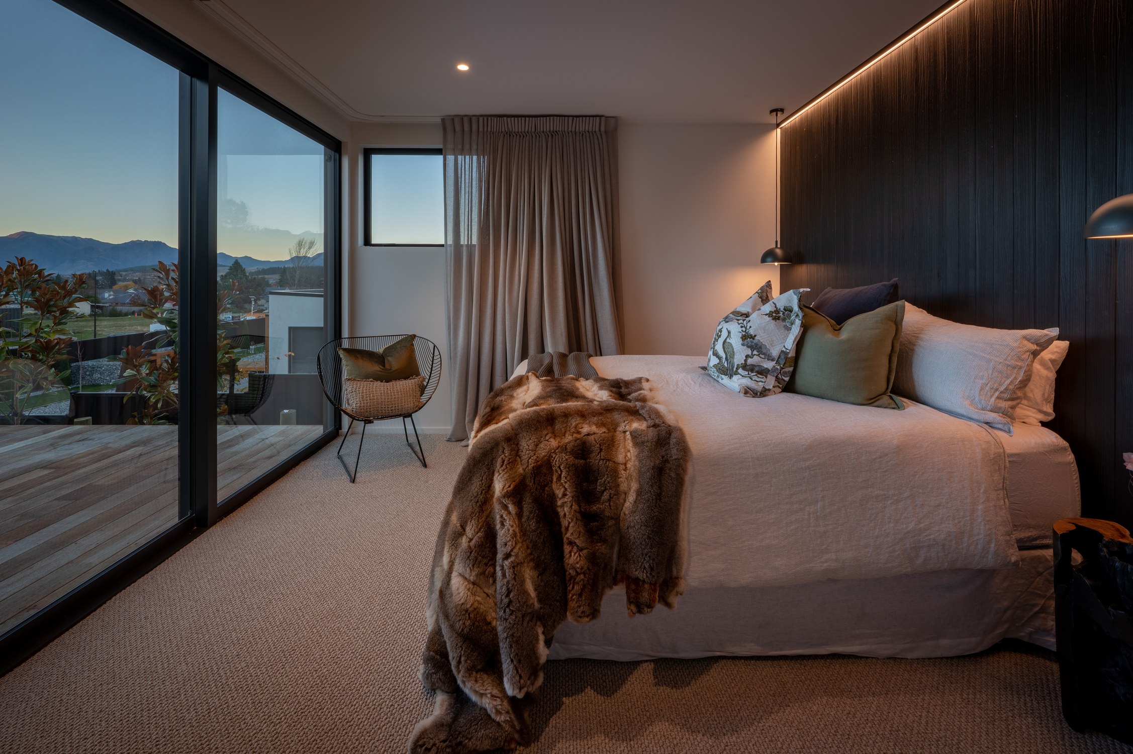 Little Alpha Loop - Christie Brothers Building | ArchiPro NZ