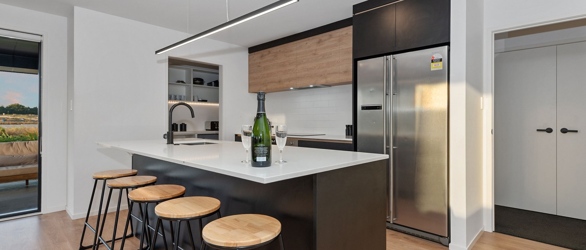 Te Paea - Black Beauty by Kanda Homes | ArchiPro NZ