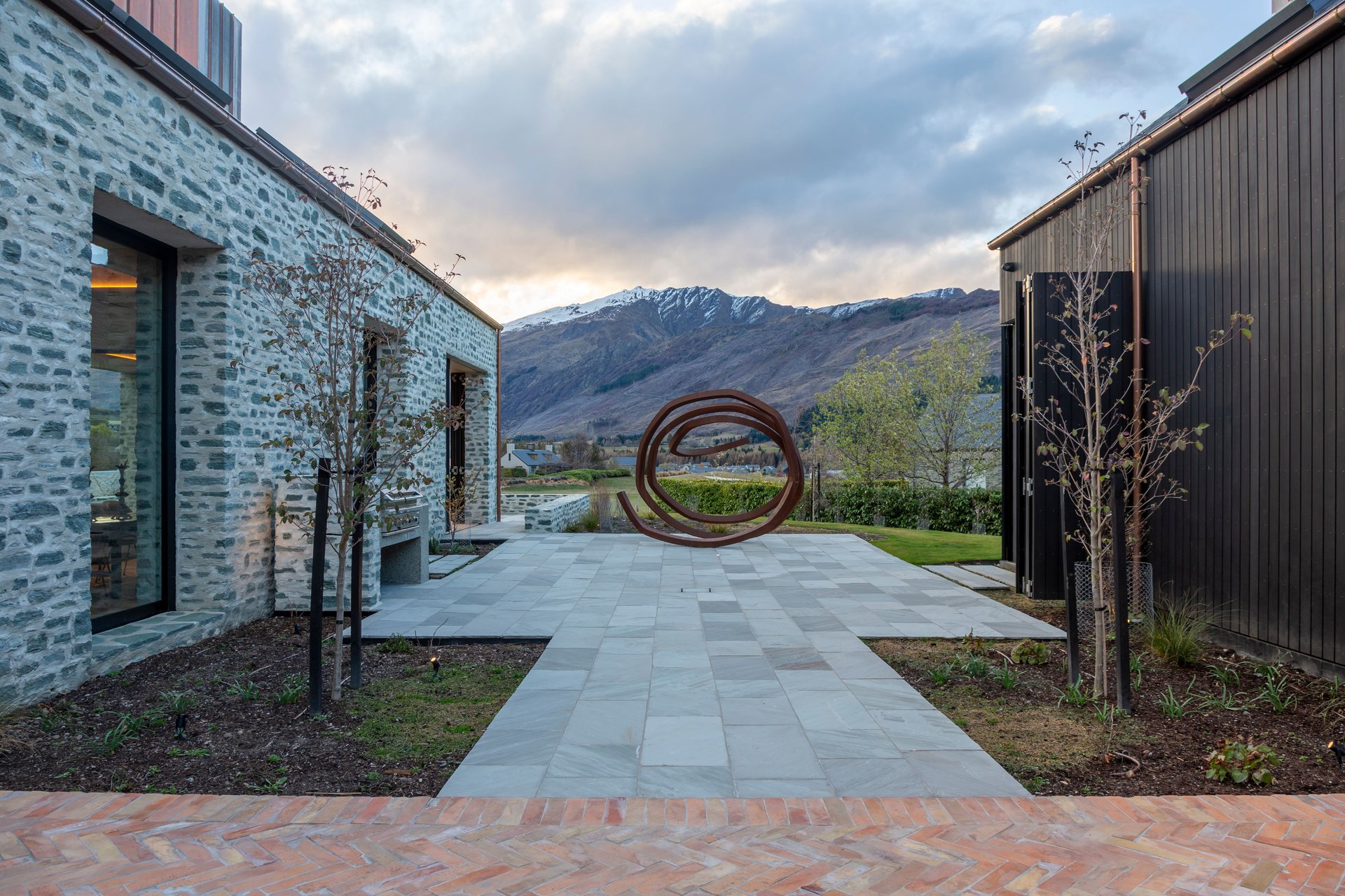 The Gatehouse | Ayrburn Ridge | Trinity Construction |Patterson ...