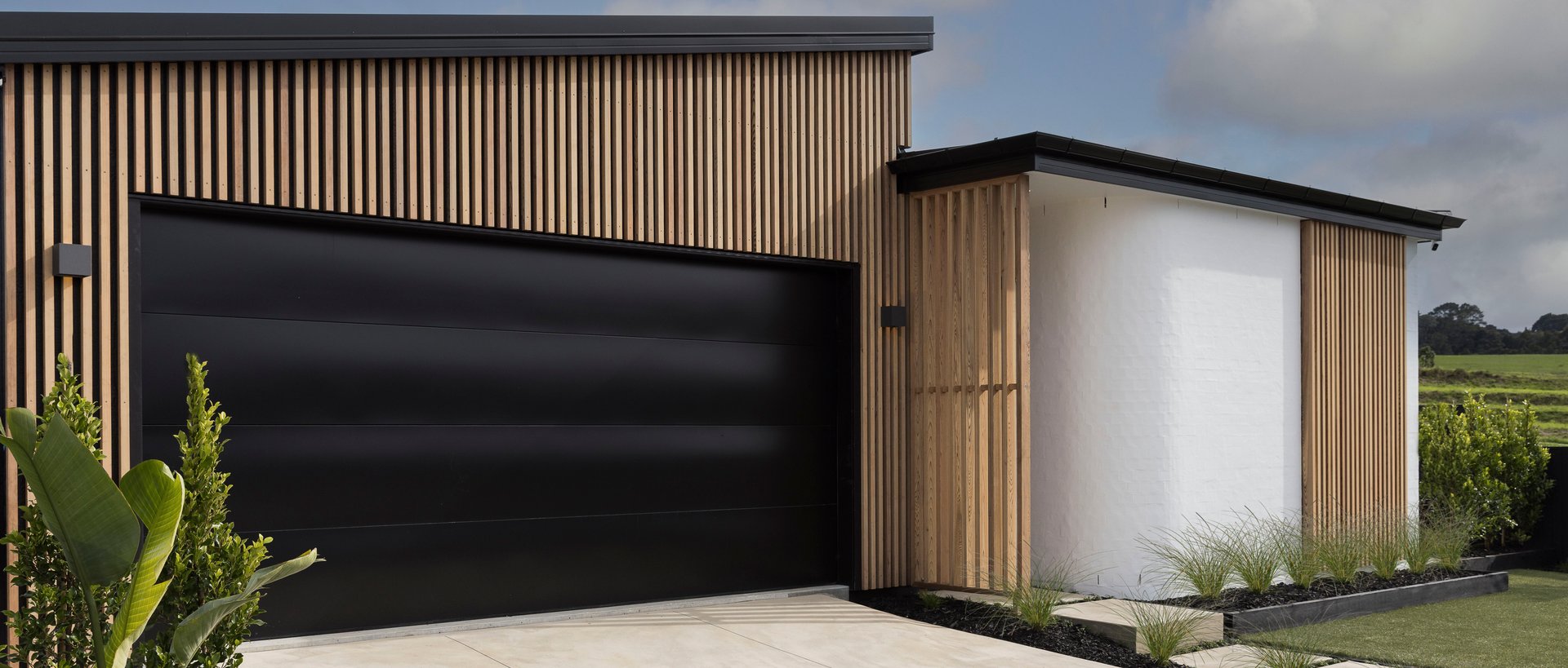 Palm Springs Flair in Warkworth Ridge by David Reid Homes | ArchiPro NZ