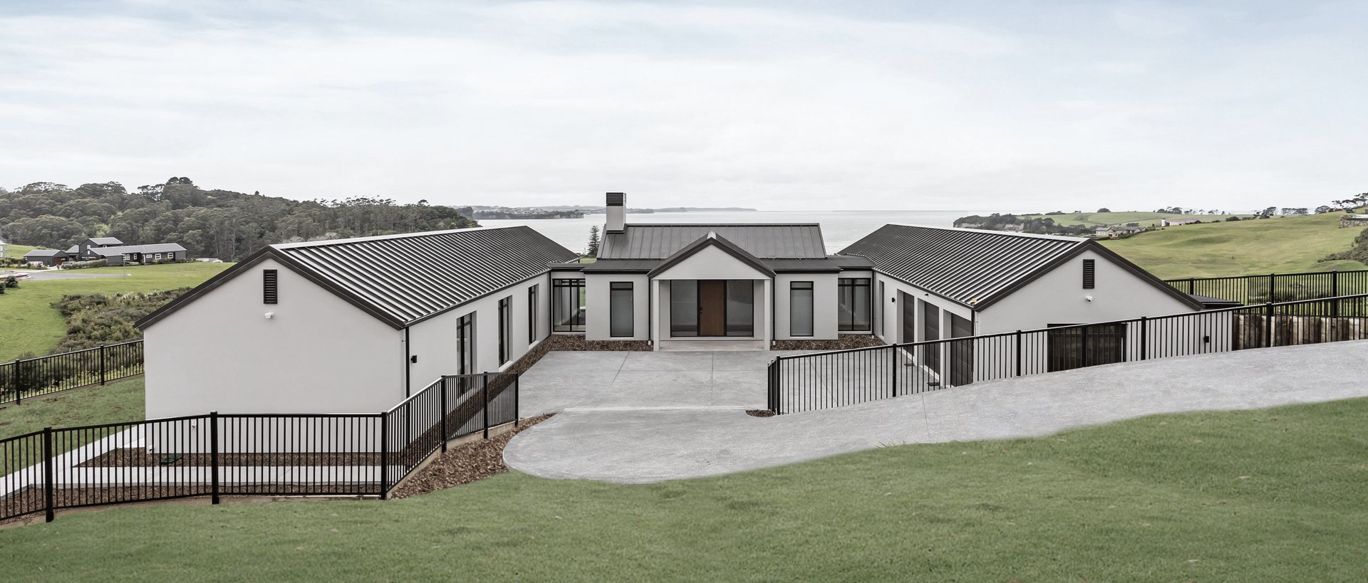 Te Rata House by Byrne Homes | ArchiPro NZ