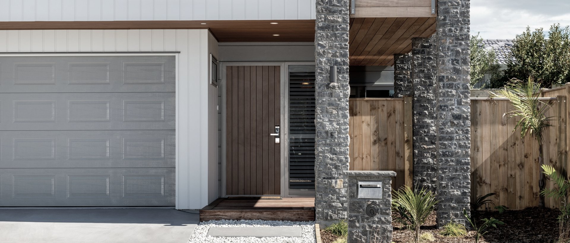 Hugo way, Papamoa by Sarich Design & Build | ArchiPro NZ