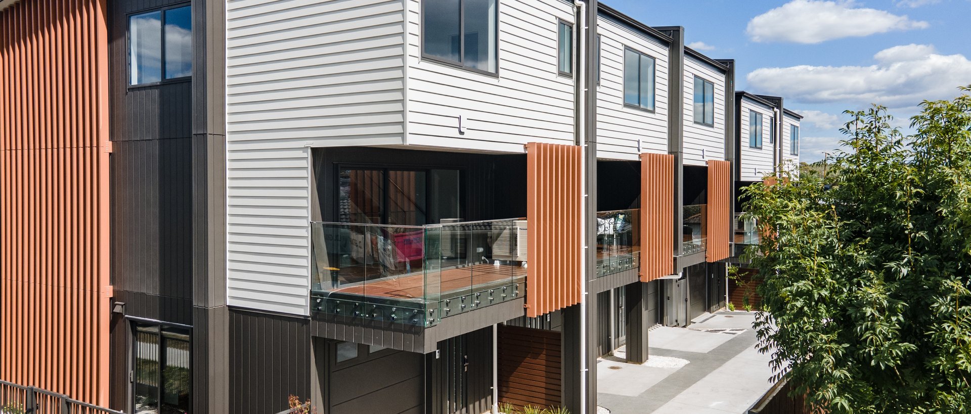 Highland Park Townhouse by BMH Homes | ArchiPro NZ