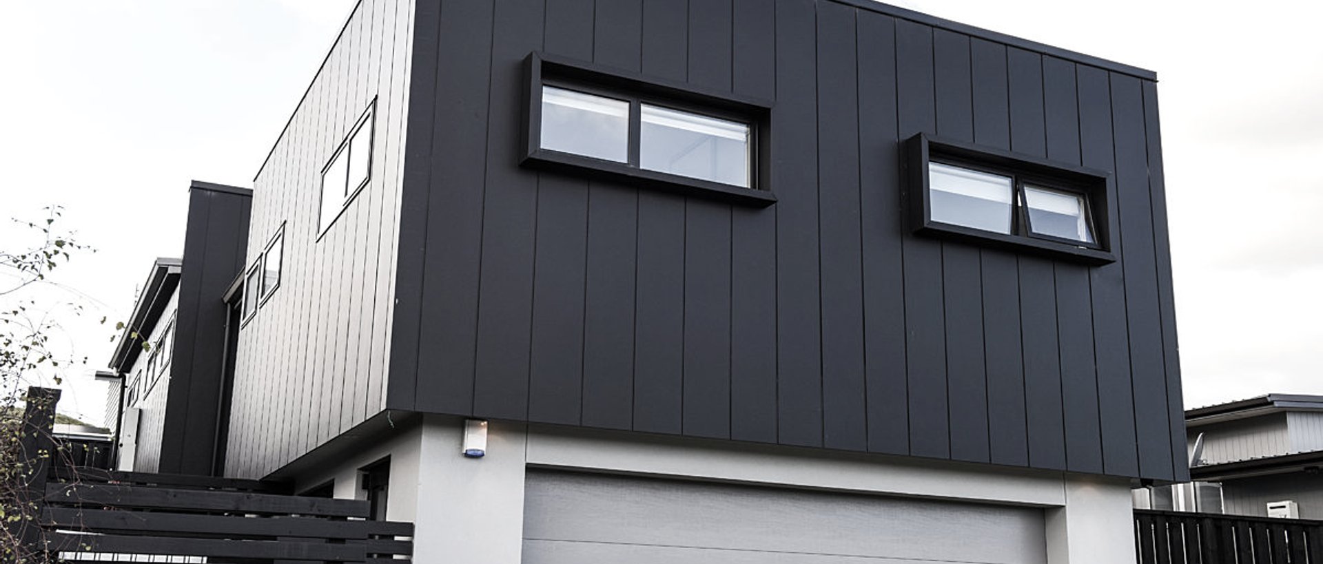 Ultra Sleek Vertical Cladding, Pukekohe by James Hardie | ArchiPro NZ