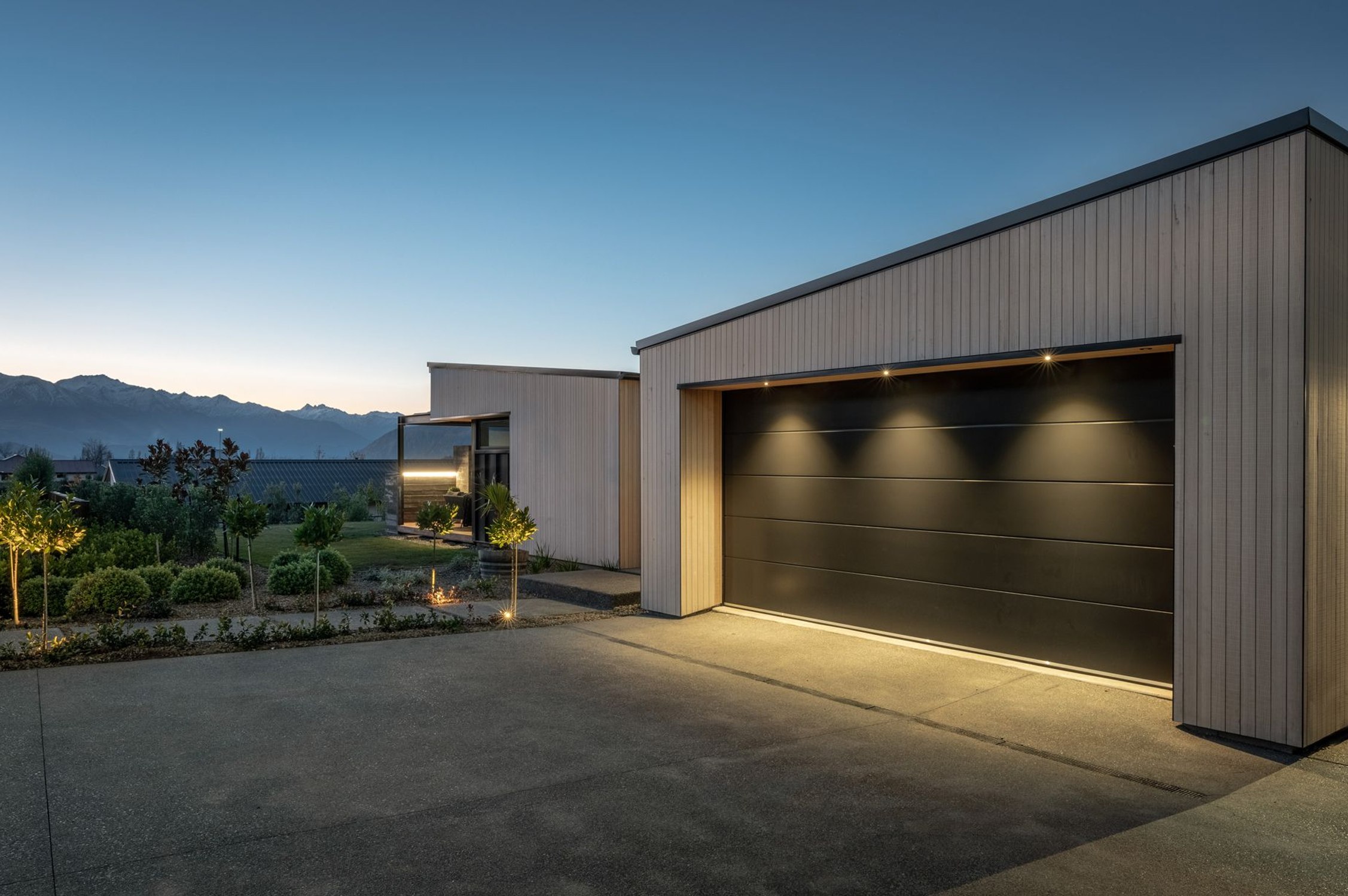 Little Alpha Loop - All Elements Outdoor Construction | ArchiPro NZ