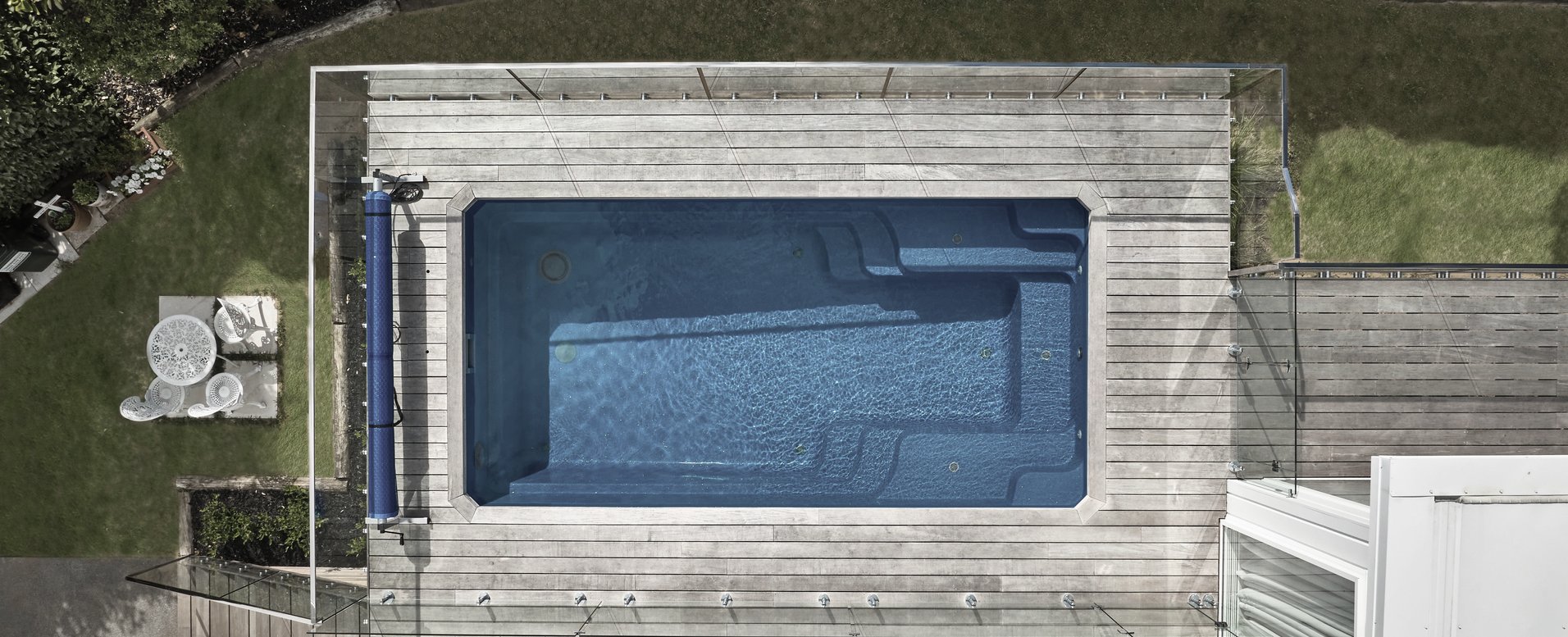 Petite and Prestigious on the Pacific by Compass Pools New Zealand ...