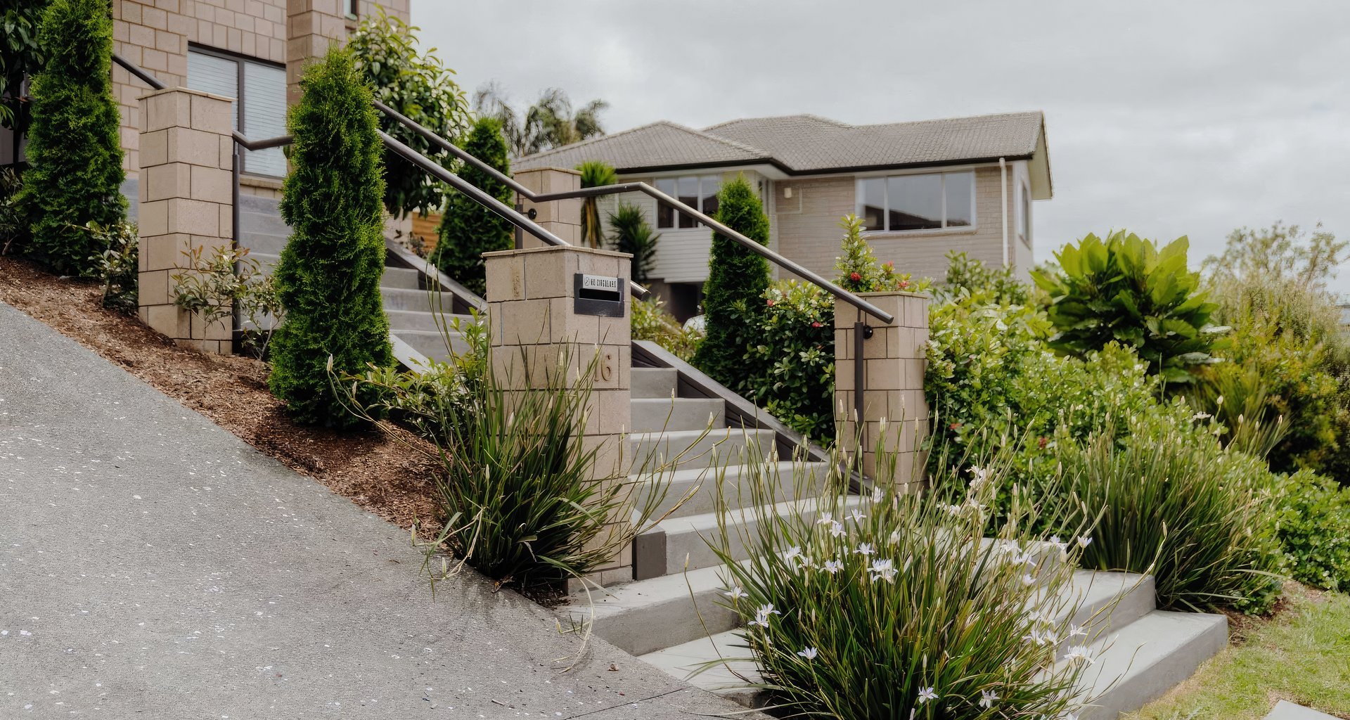 Abby Close, Pukekohe by Onsite Landscapes | ArchiPro NZ