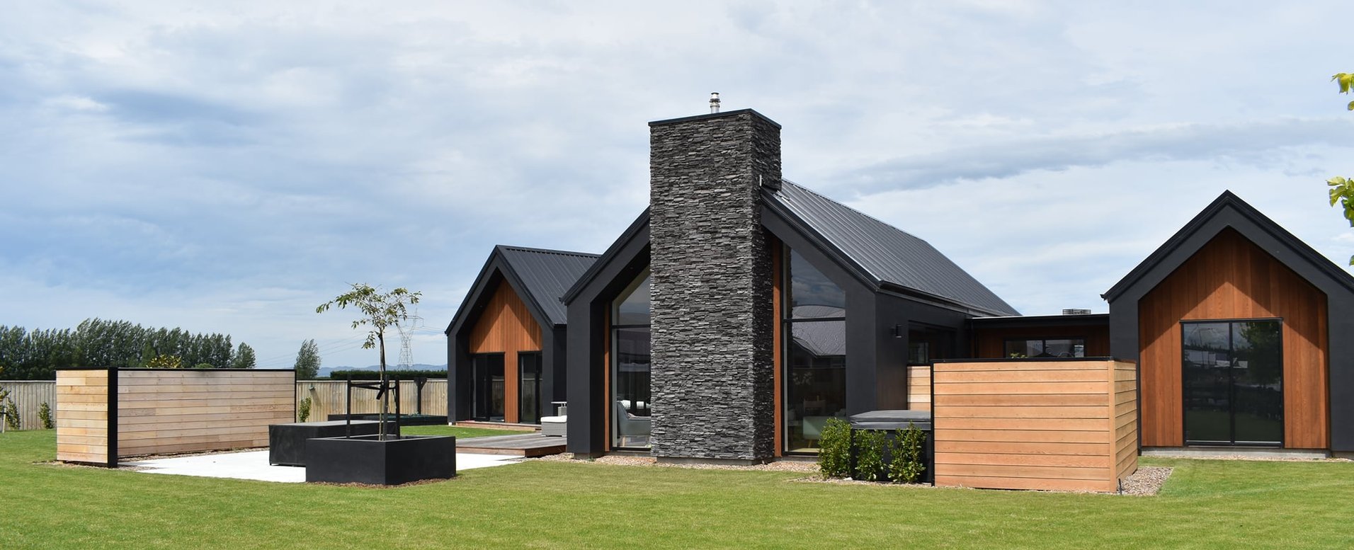 Three Gables by Chris Fifield Building | ArchiPro NZ