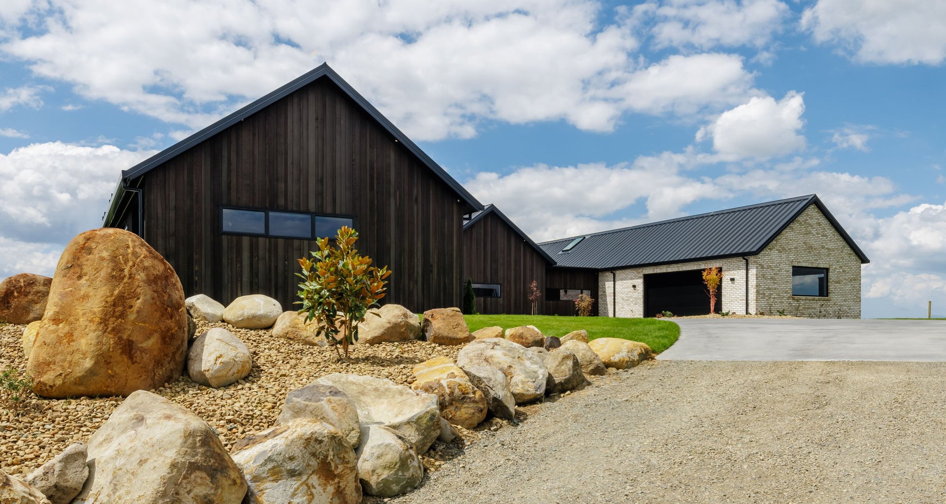 House on Hill by Native Bird Drafting | ArchiPro NZ