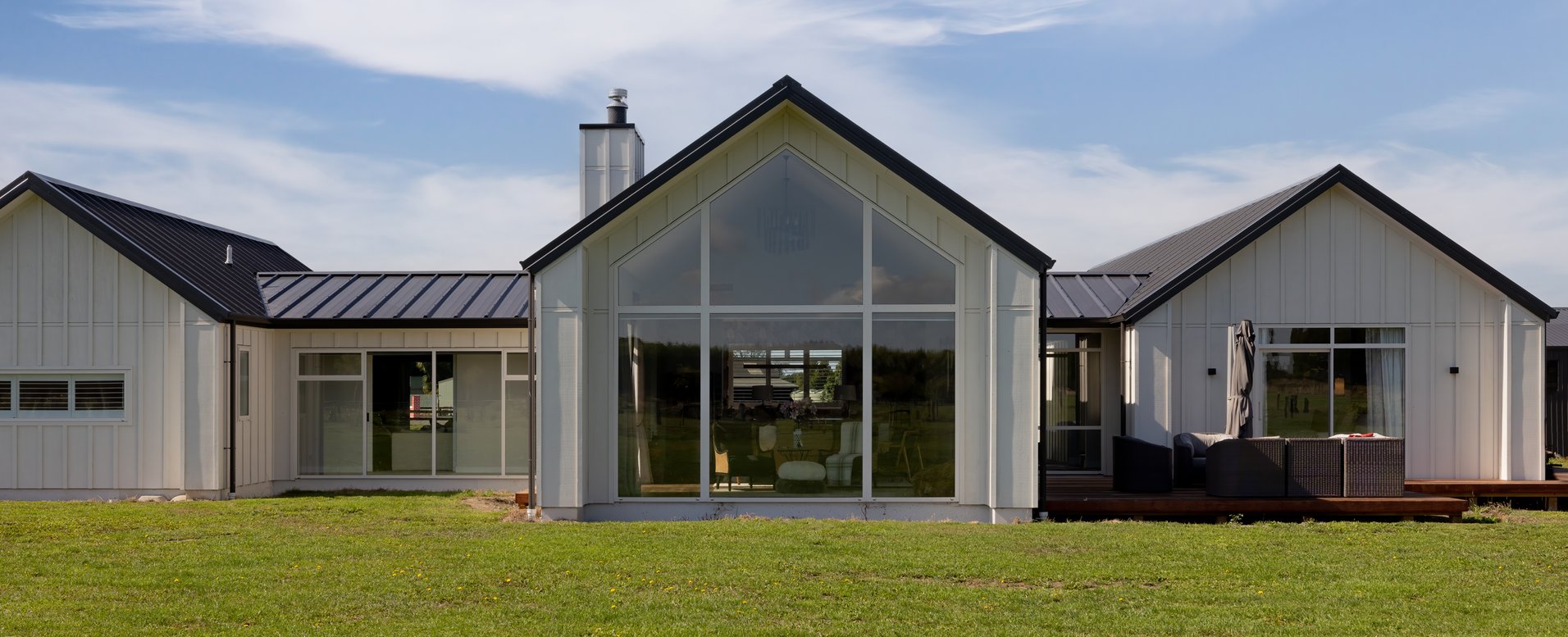 Lowe by Benchmark Homes | ArchiPro NZ