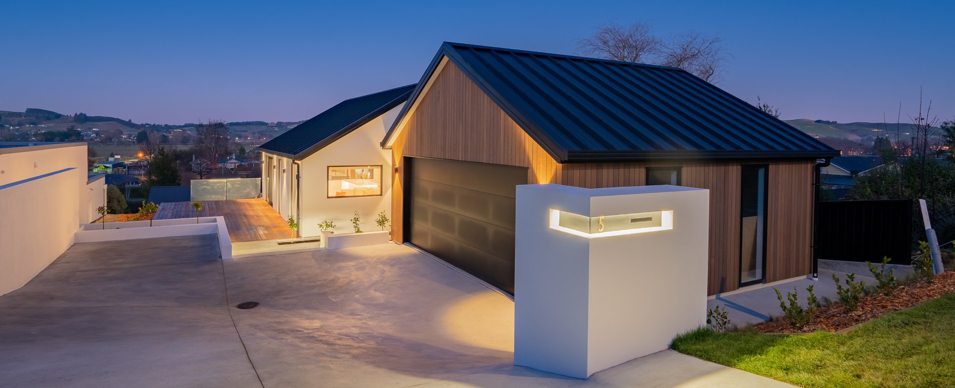 Contemporary New Build | Gore by JW Building | ArchiPro NZ