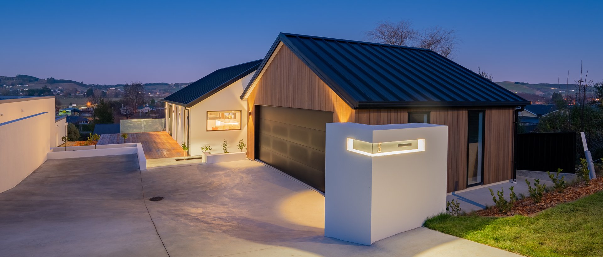 Contemporary New Build | Gore by JW Building | ArchiPro NZ