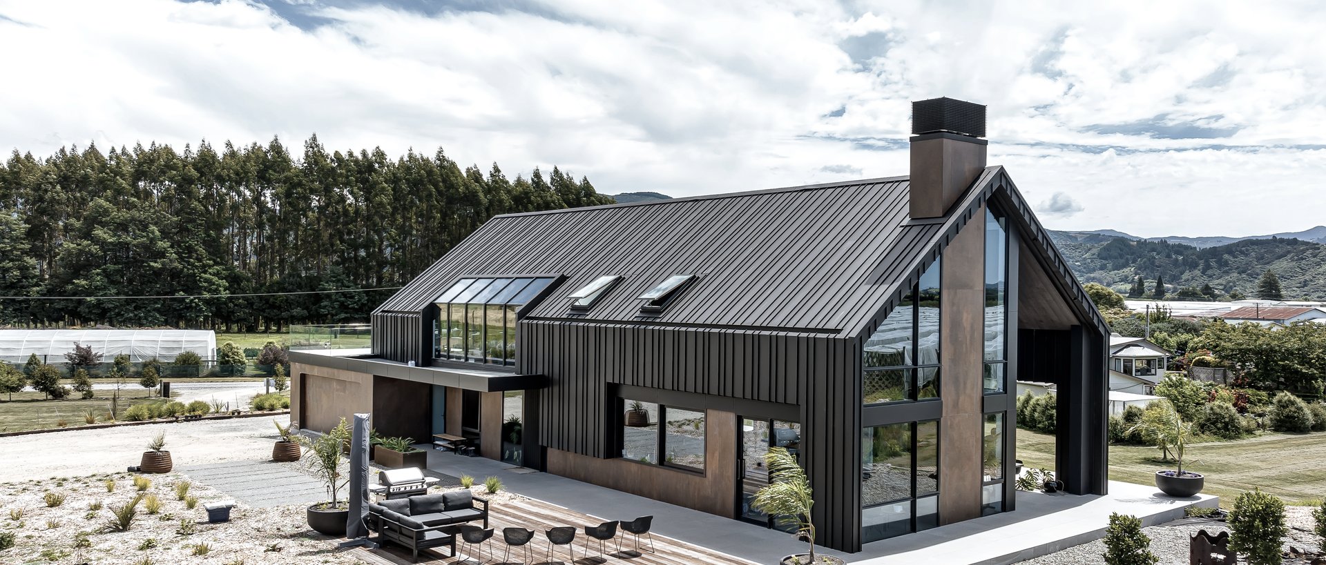 Modern Barn style house by Stephan Meijer Architecture | ArchiPro NZ