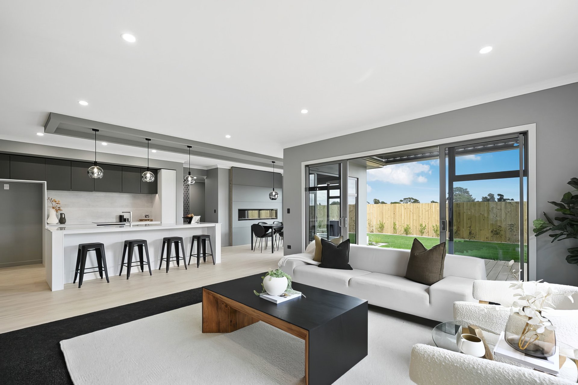 Designer Home - Flagstaff by MIKE STENT DECORATORS LTD | ArchiPro NZ
