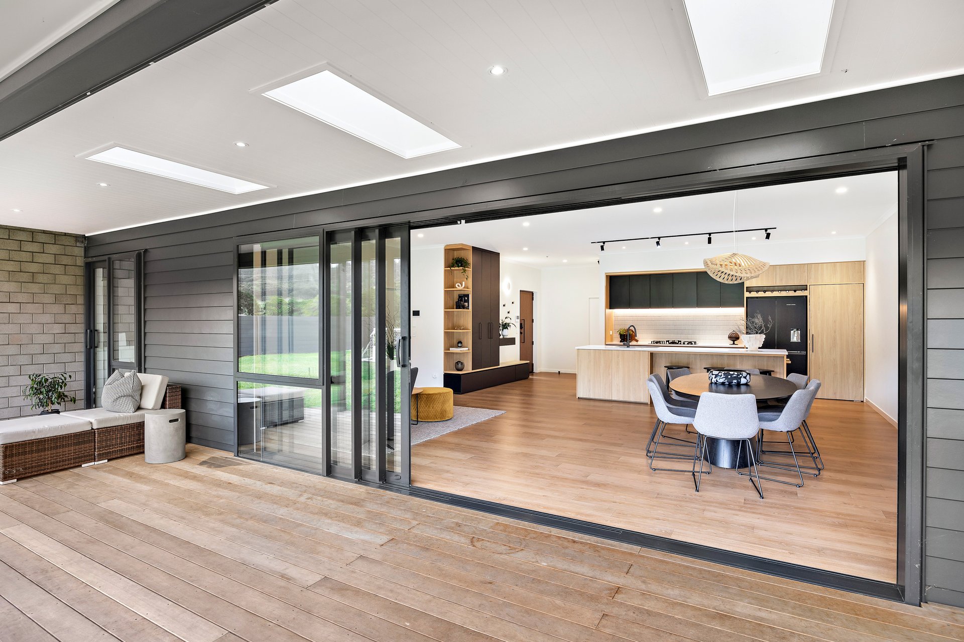 Robert Might Road by Maddren Homes | ArchiPro NZ