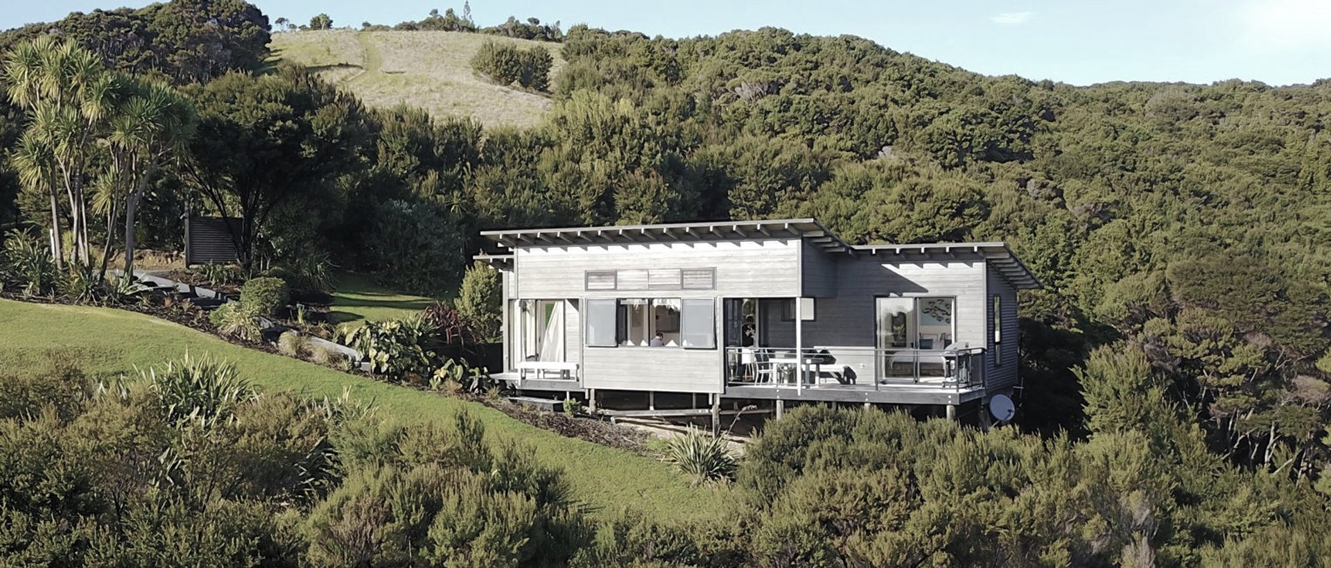 Te Huia by Felicity Christian Architect | ArchiPro NZ