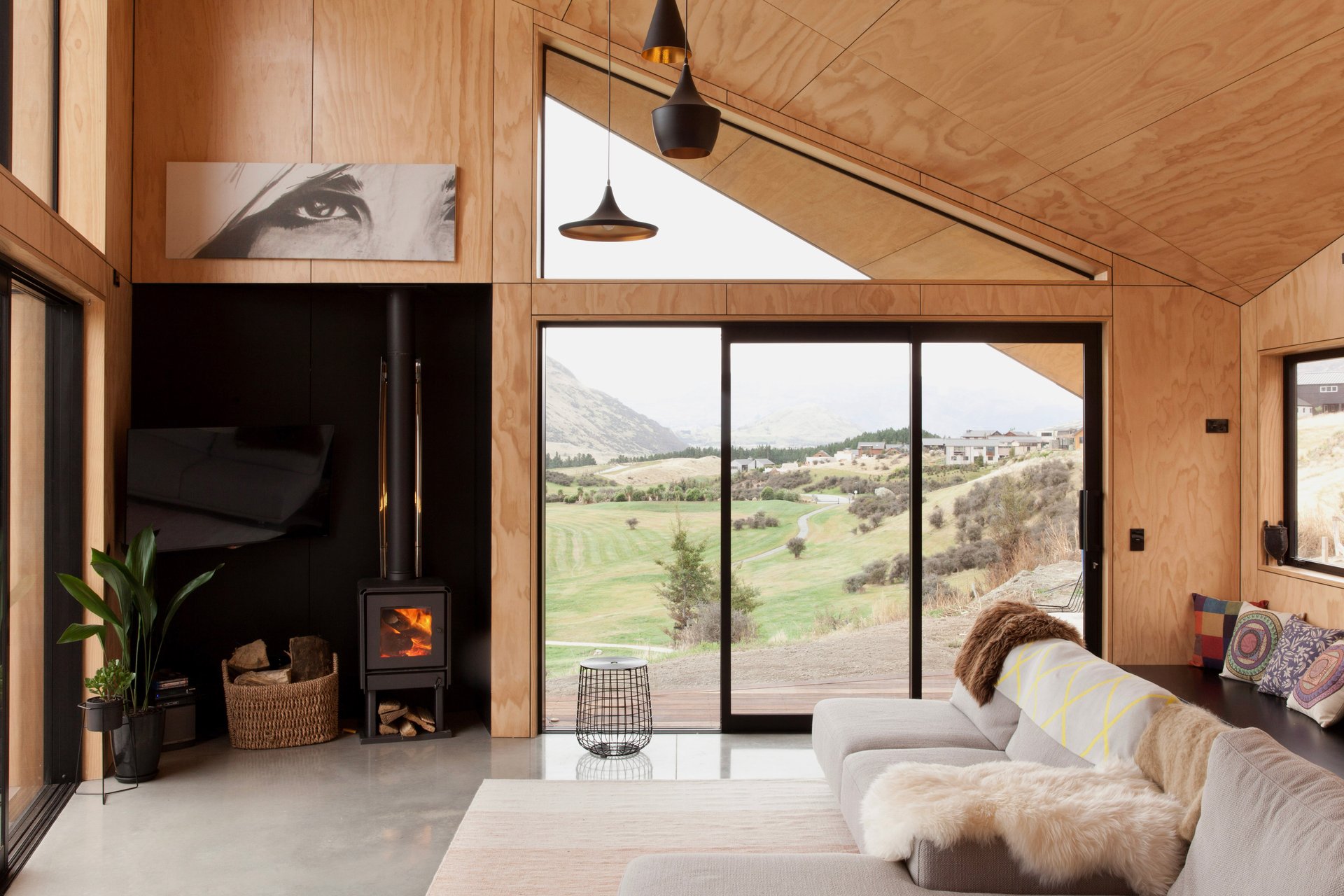 Tom's House by Multiline Construction | ArchiPro NZ