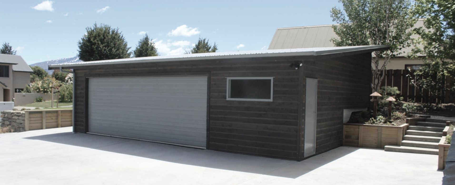 Architecturally Designed High-End Garage - HDW Construction | ArchiPro NZ