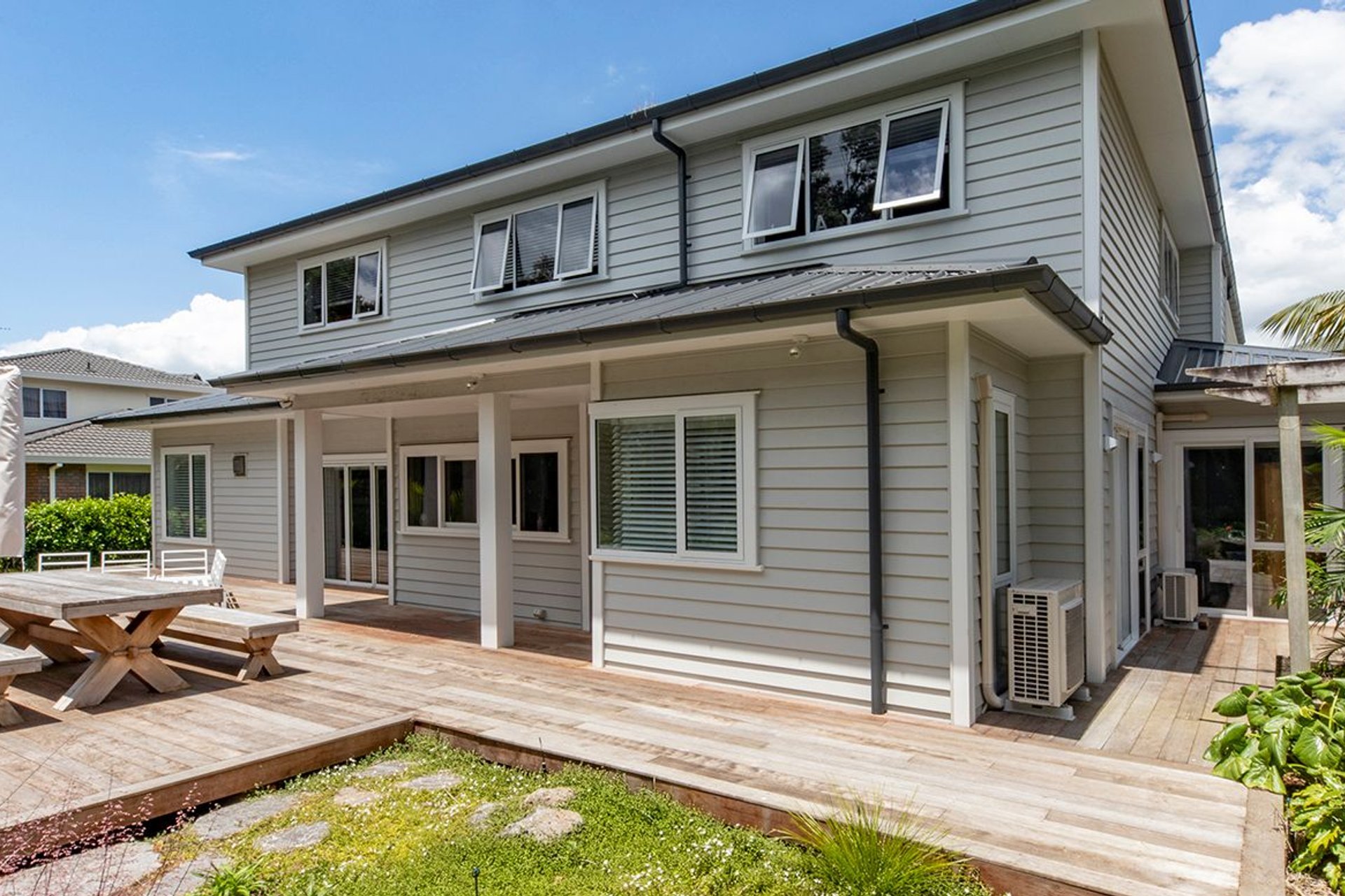 Mistral by Niche Construction | ArchiPro NZ