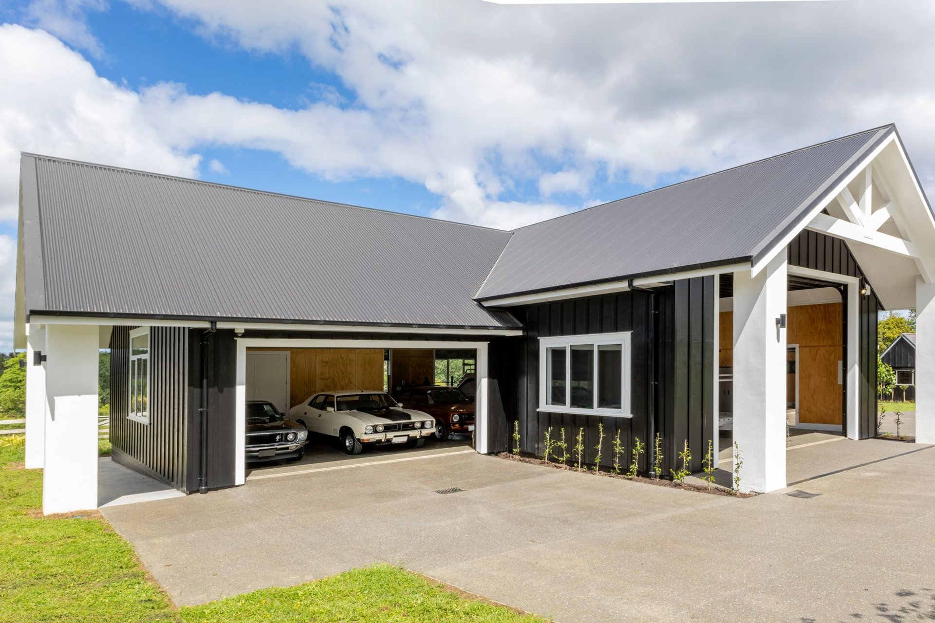 Residential Garage, Auckland by Ink Architecture | ArchiPro NZ
