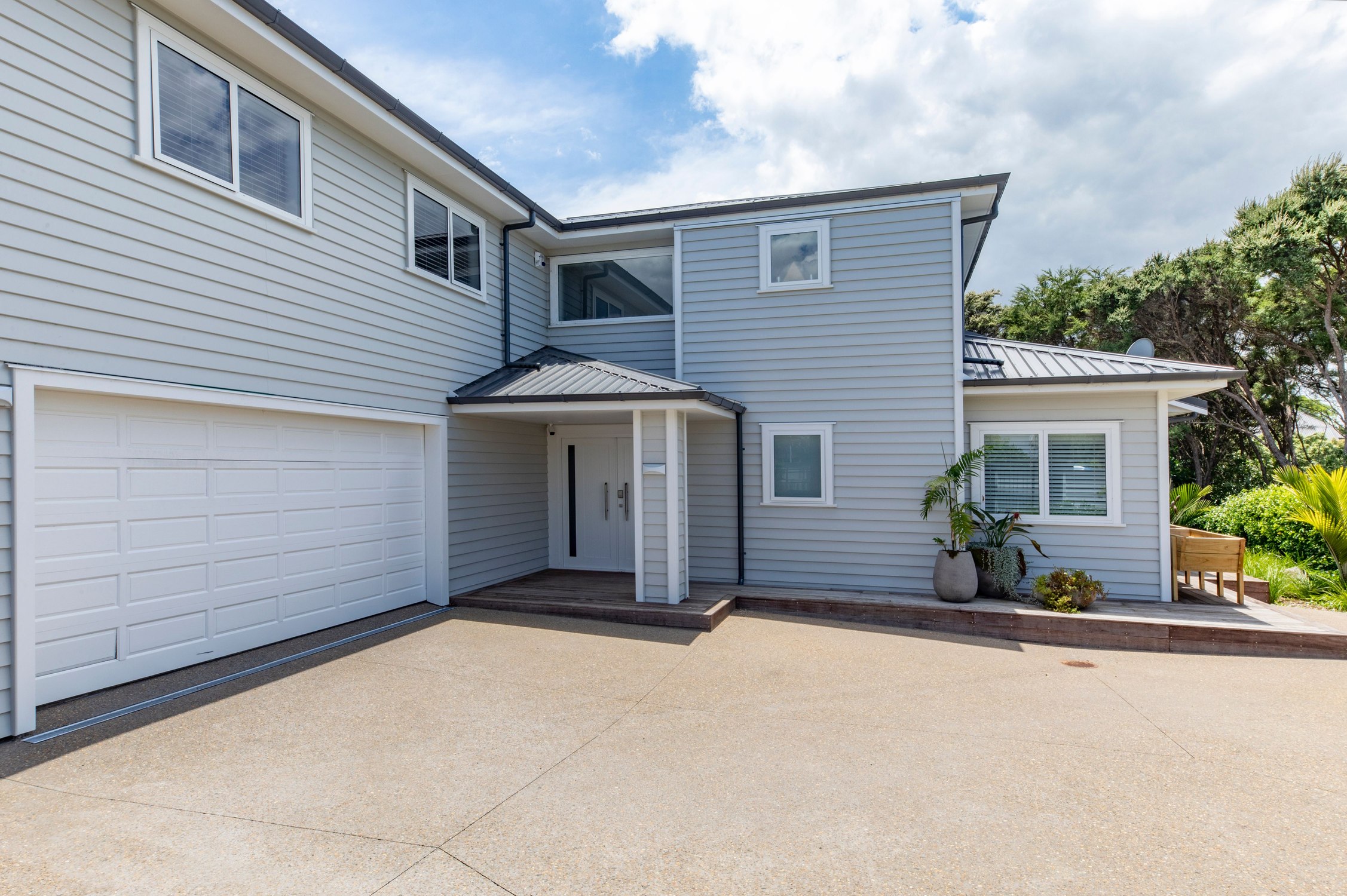 Mistral - Niche Construction | ArchiPro NZ